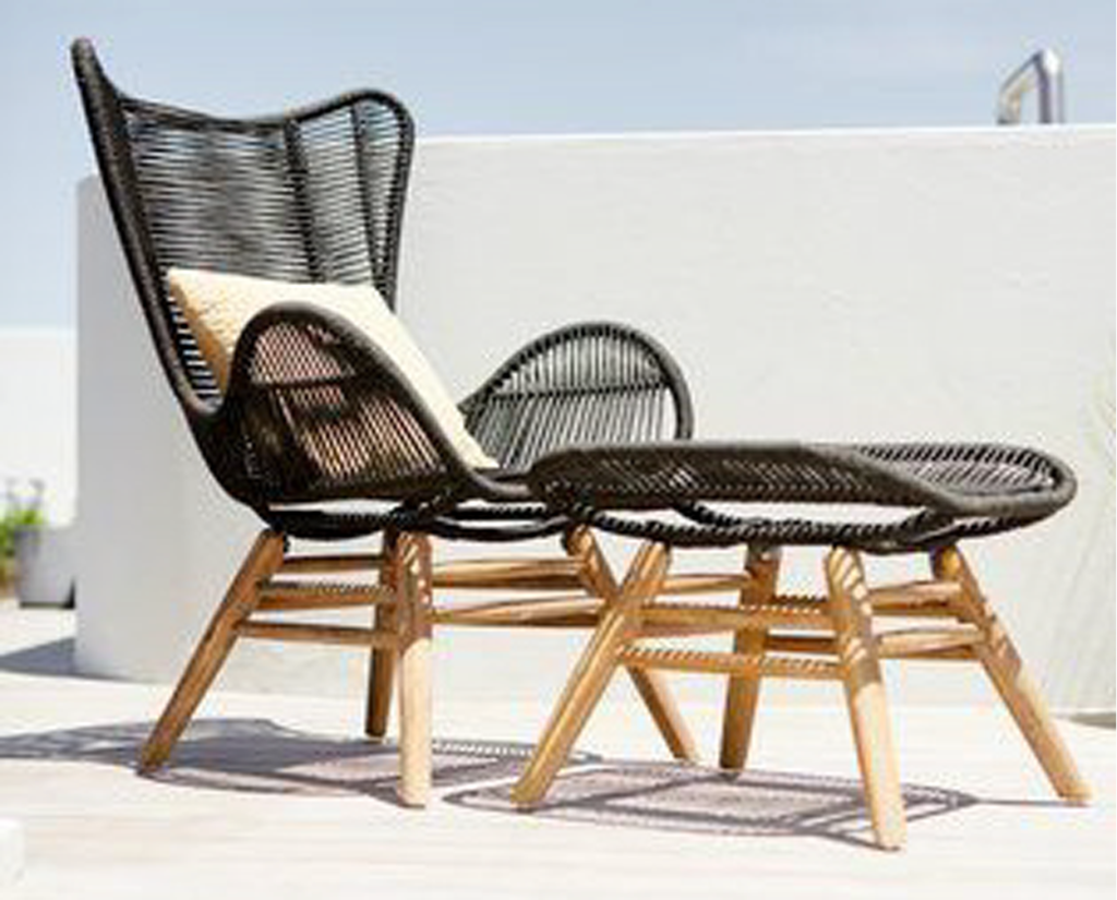 Shop the Finest Outdoor Chairs for Comfort and Style Today!